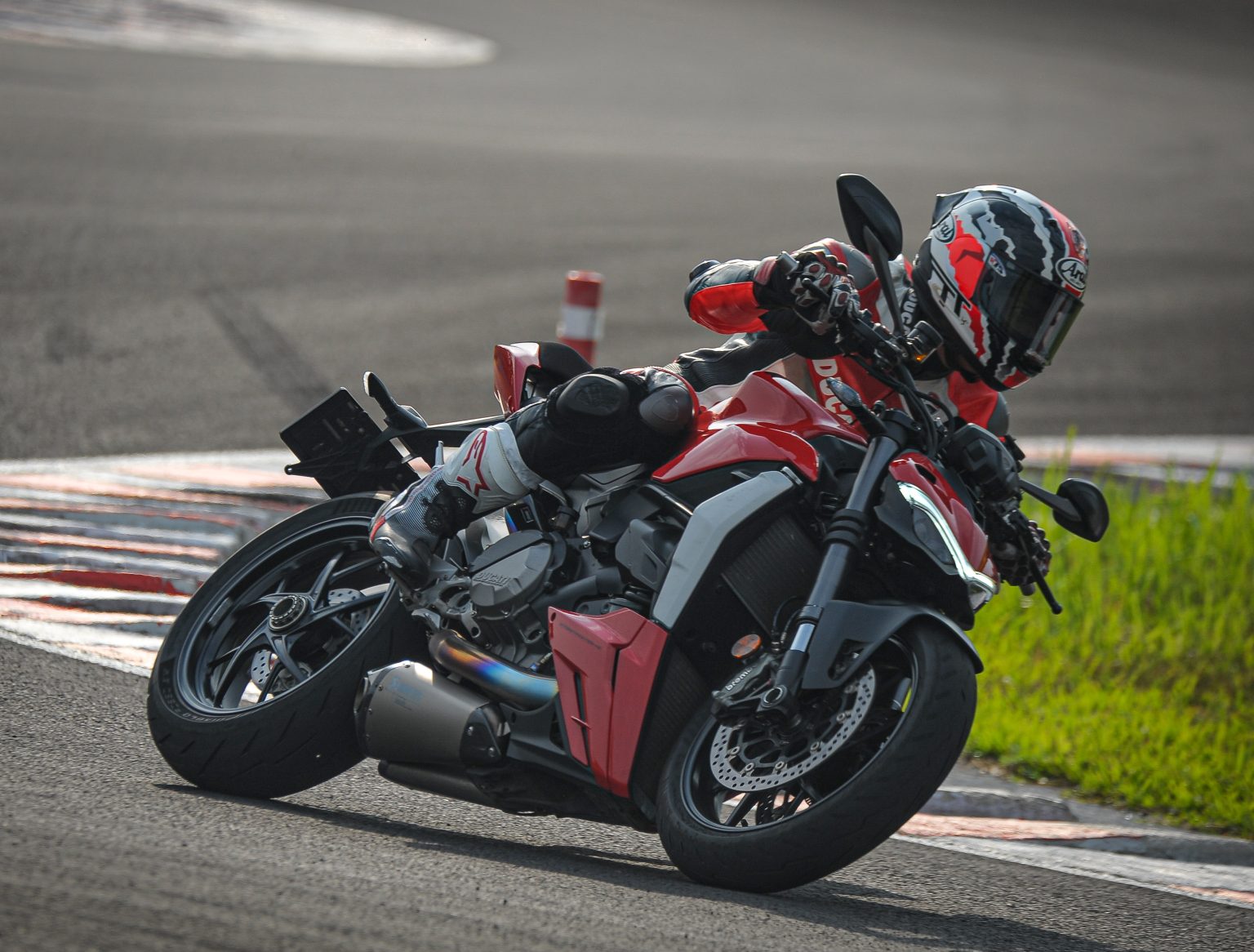 SPEEDLANE SESSION 2 DJAKARTA RULES - 645magazine