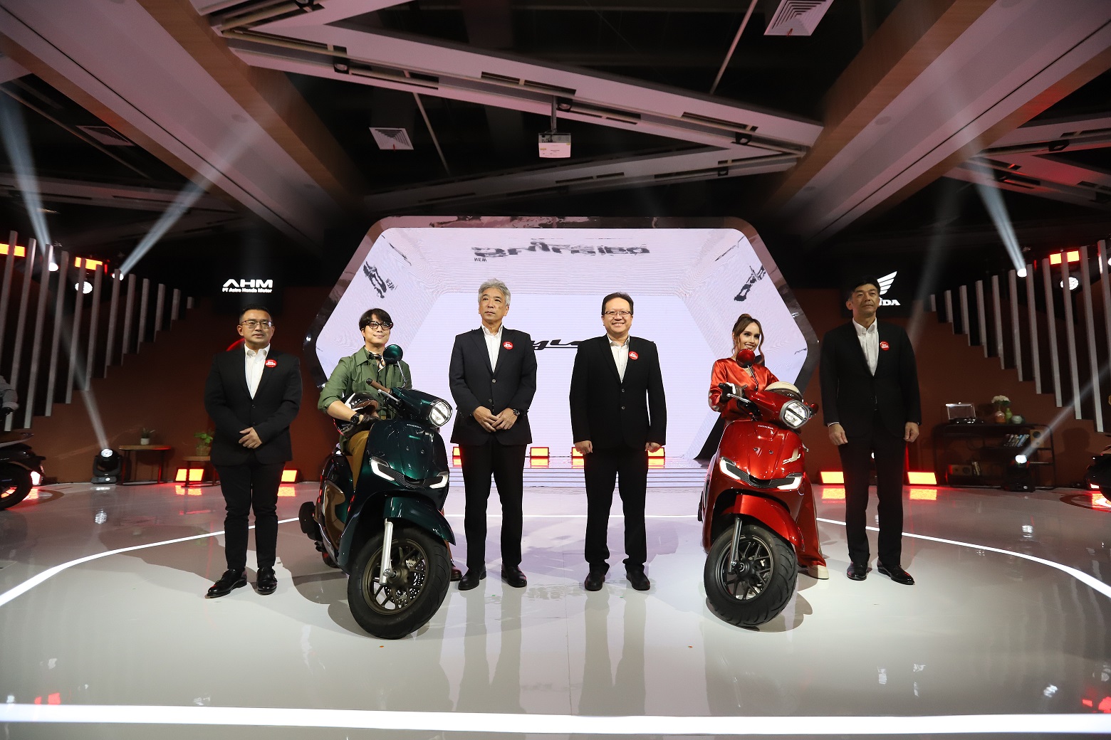 HONDA STYLO 160 RESMI MENGASPAL - 645magazine